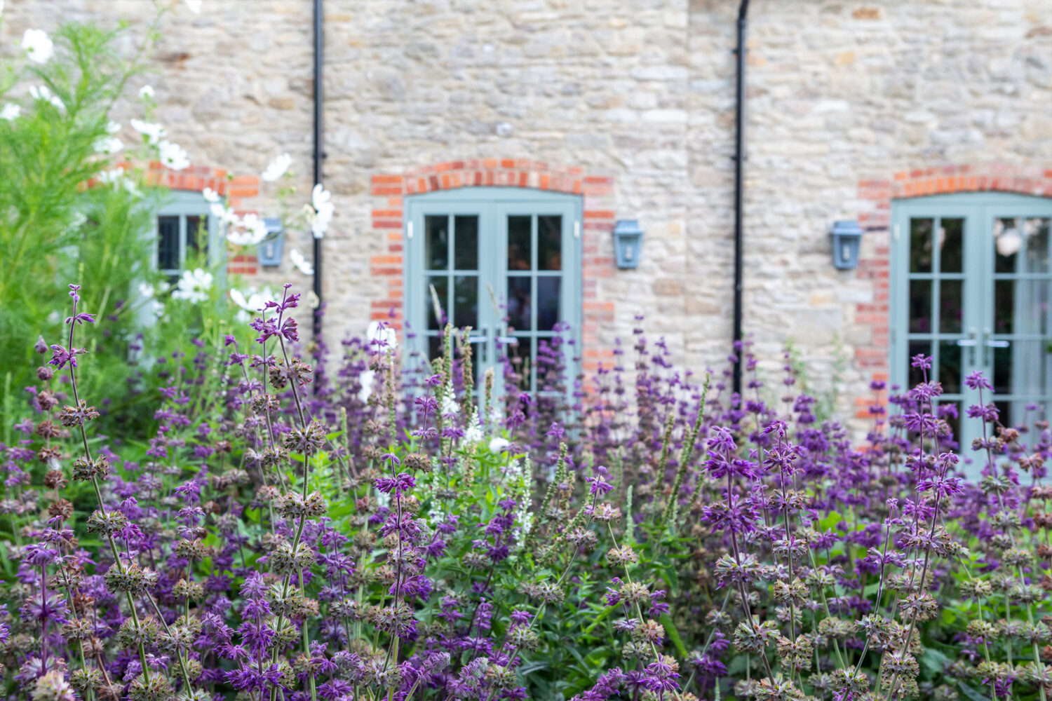 Luxury Landscapes | High End Garden Design | London to Oxford